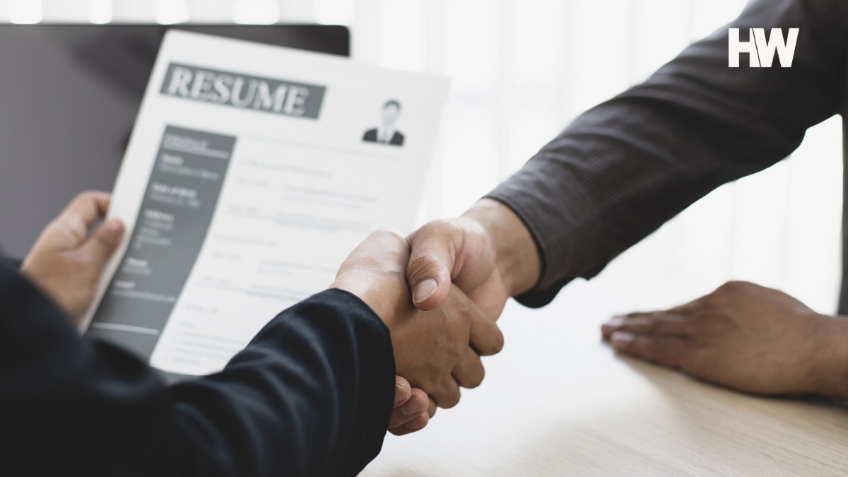 14 Lucrative Jobs in Real Estate with High Earning Potential